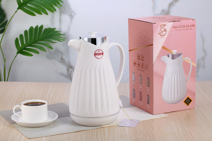 Vacuum flask hot & cool – Red Home Stores